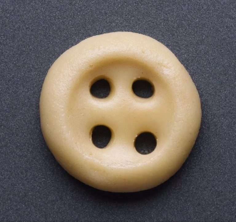 Creative Cookie Baking: Activity for Seniors