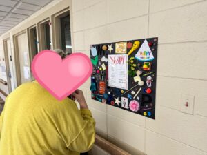 How to Host Eye Spy Game for Seniors - Memory Lane Therapy